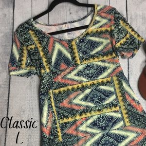 Tops | Aztec Print Short Sleeve Tee | Poshmark